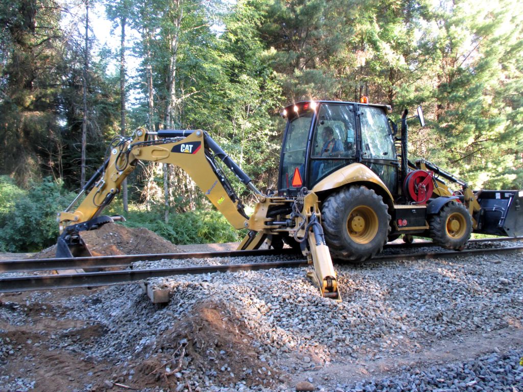 CBL20 Hi-Rail Backhoe | Vancer
