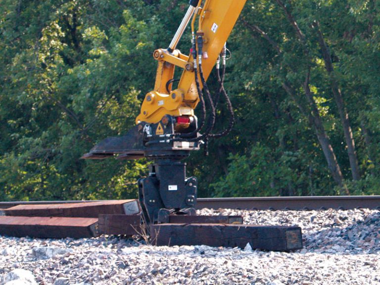 Tie Inserter | Vancer Rail Equipment