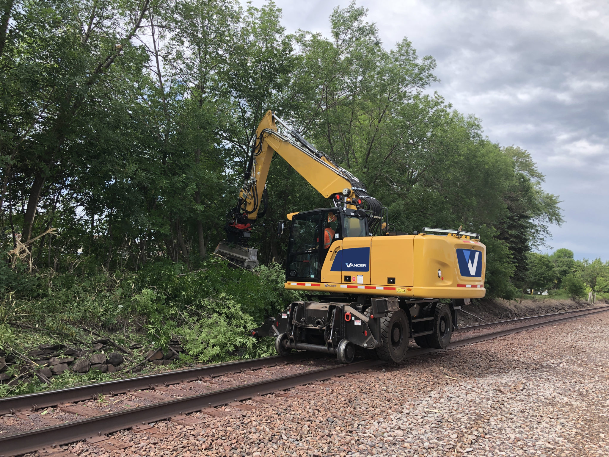 Vancer Hi-Rail Equipment Keeps Maintenance Operations on Target - Vancer